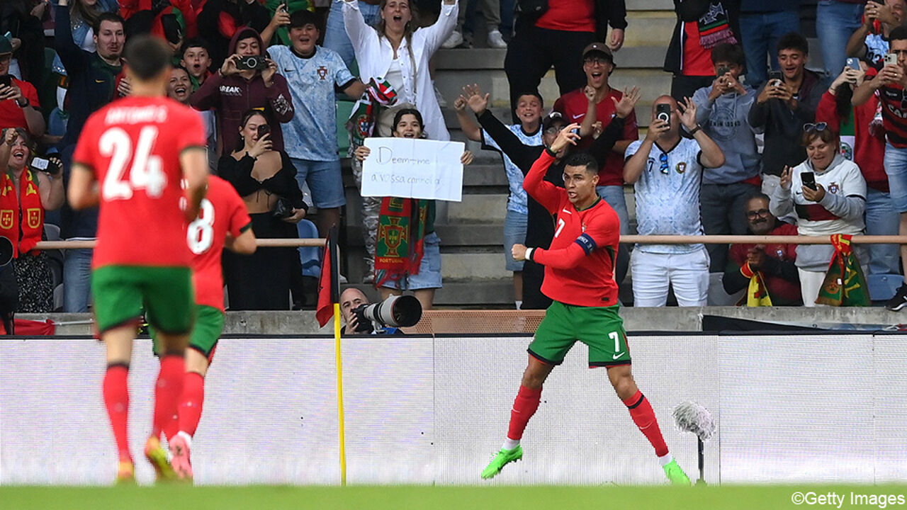 Two goals with his wooden left hand: Cristiano Ronaldo is ready to ...